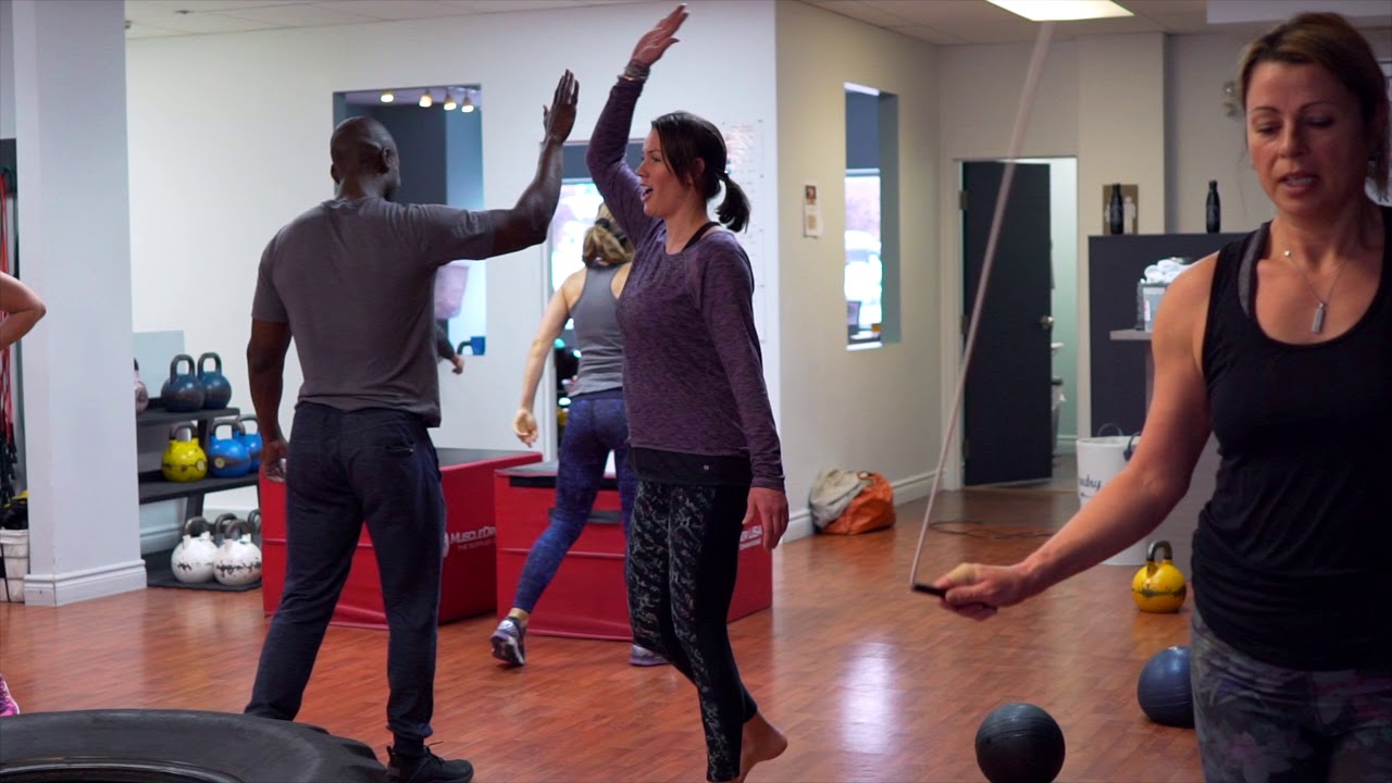 Centre d'entraînement BAM training - YouTube