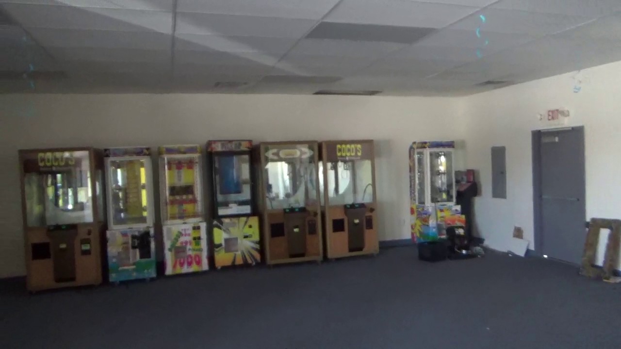 Prize Zone Arcade, Day 2, Lots of work got done, more to come :) - YouTube