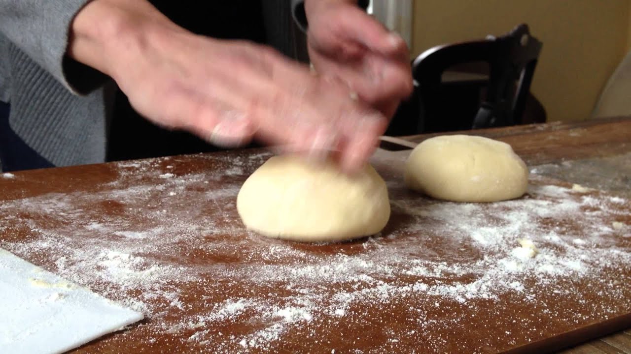 Gluten Free on a Shoestring Bakes Bread Shaping Round Rolls Technique ...