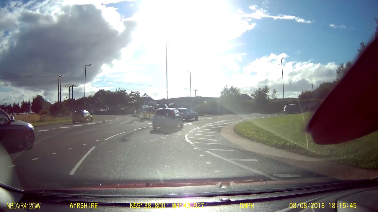 Roundabout Fail.003a - YouTube