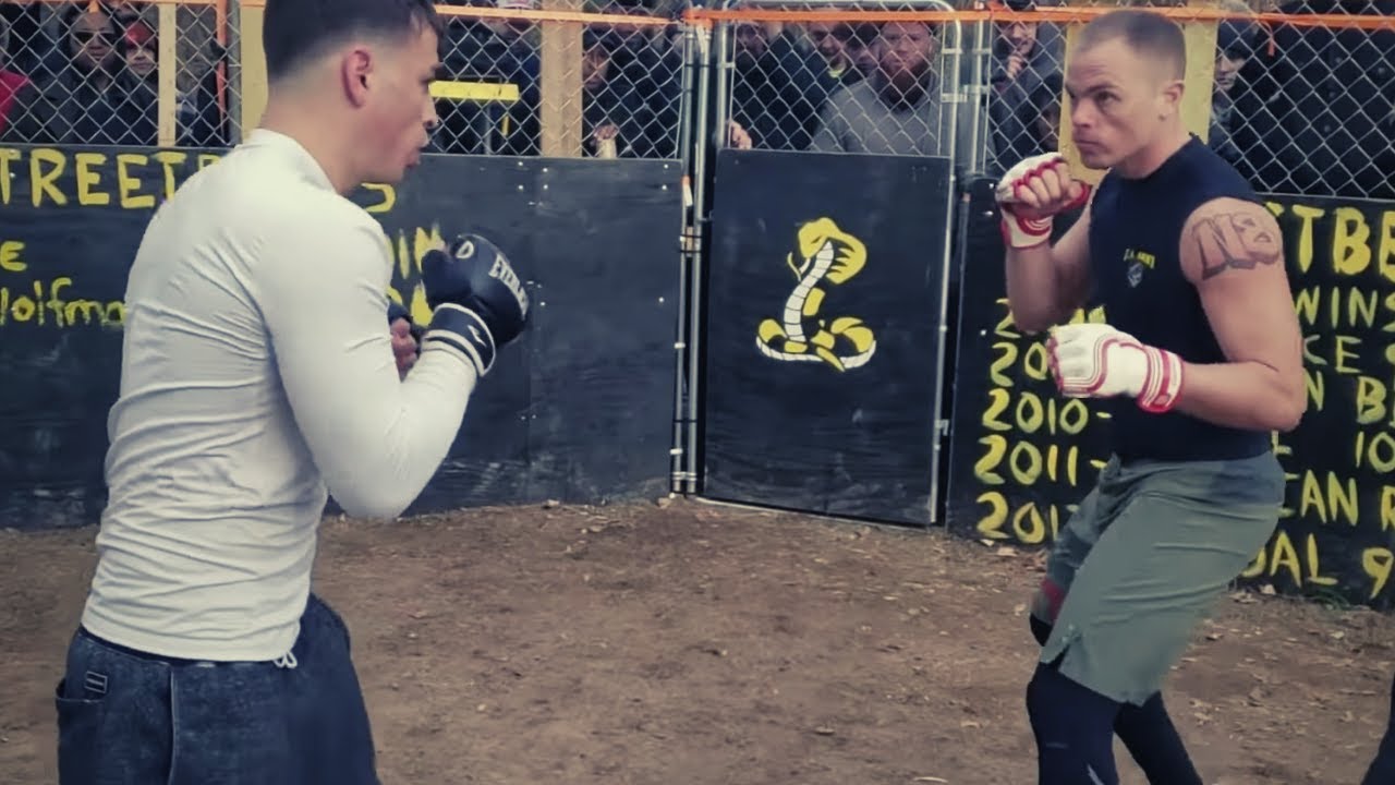 ITALIAN STREET FIGHTER vs U.S MARINE (DEVIL DOG) - YouTube