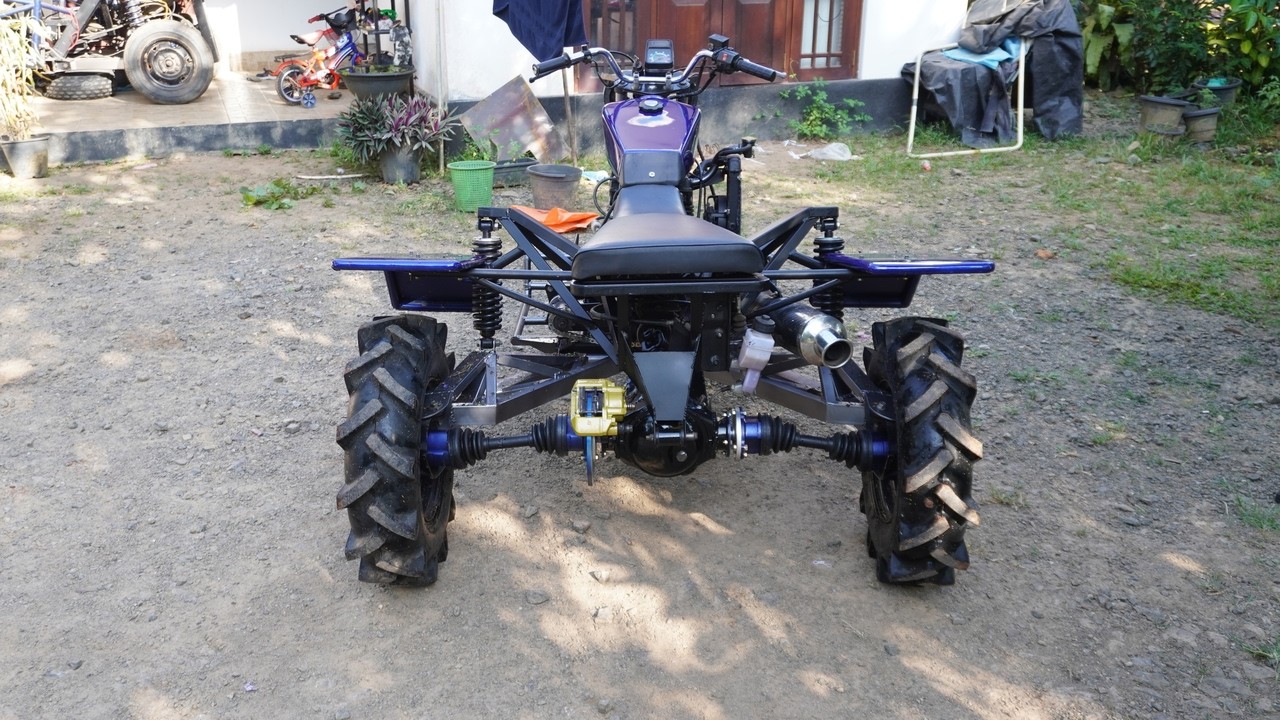 Building a Monster Offroad Trike Motorcycle from Scratch | Kawasaki ...