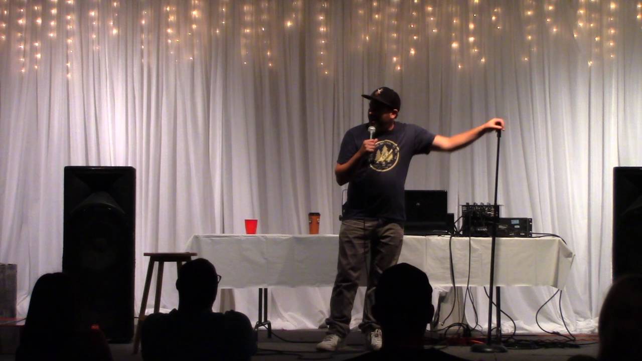 Comedian James Hammond Faces Difficult Audience And Kills It - YouTube