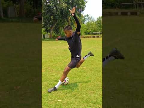 Easy Football Skills Tutorial ⚽🔥💯