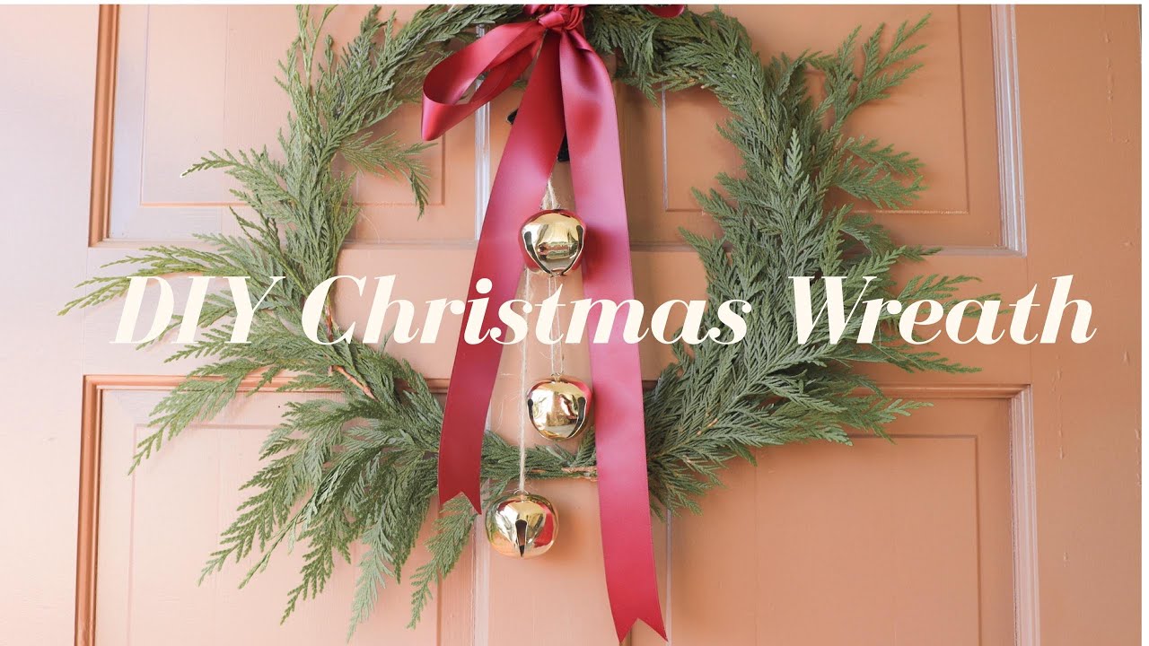 DIY:Christmas Wreath - YouTube