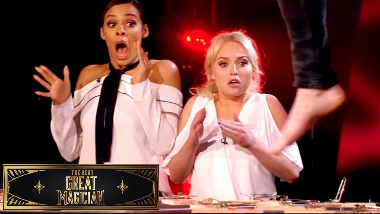 DO NOT EVER TRY THIS AT HOME! Jan Reinder's Shocking Blindfold Rat Trap ...