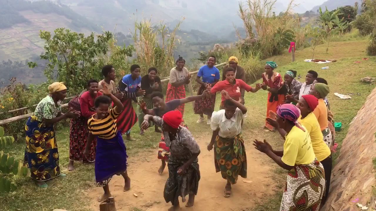 African Dancing - YouTube