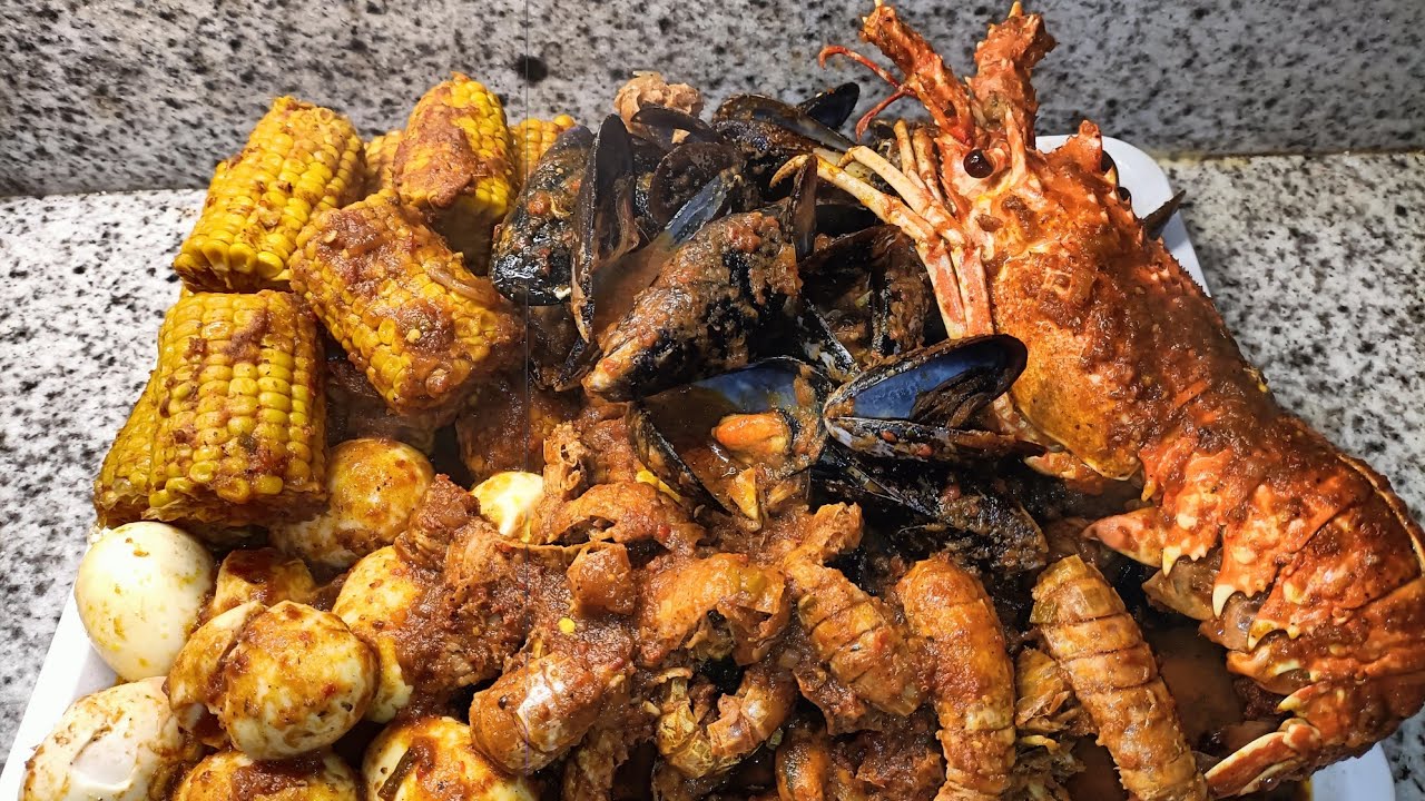 How To Make an easy seafood boil recipe. - YouTube