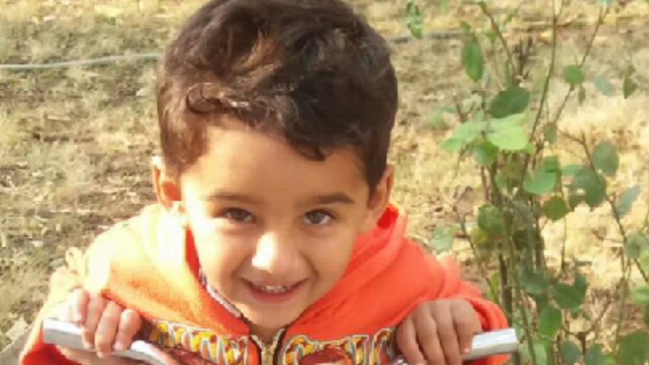 AMISH RAZA HERO - YouTube