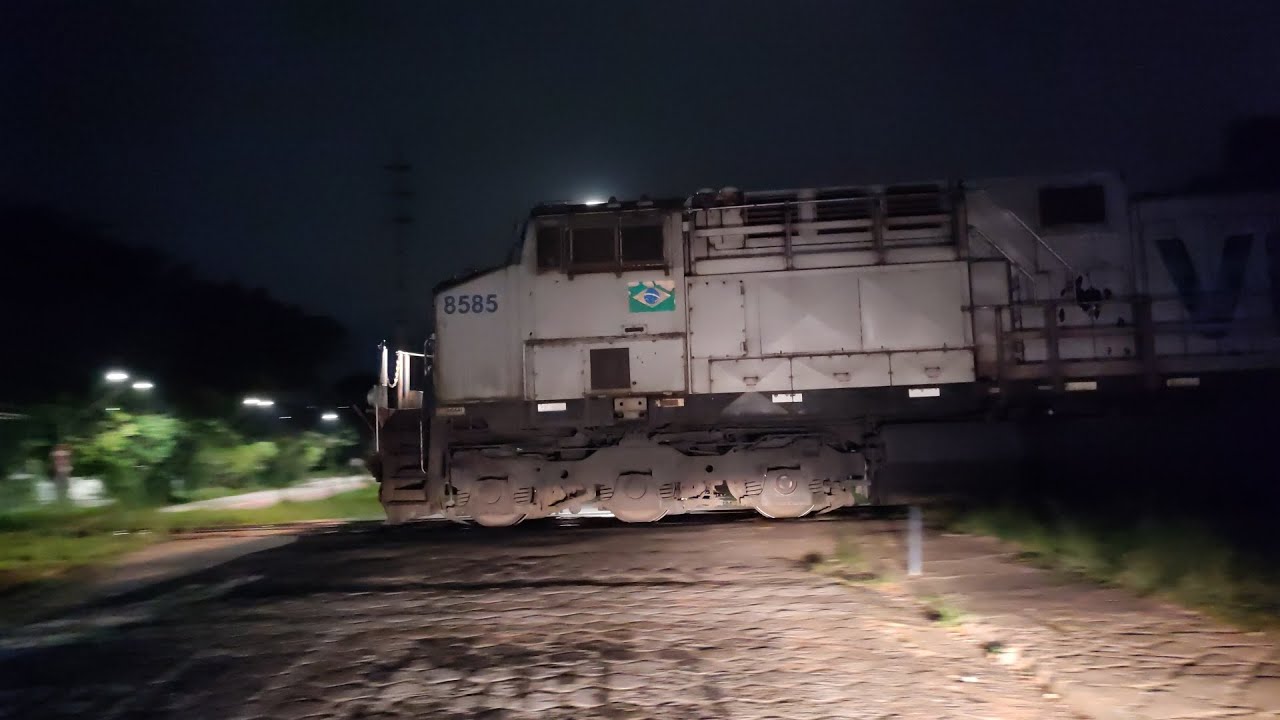 AC44I VLI 8585 - YouTube
