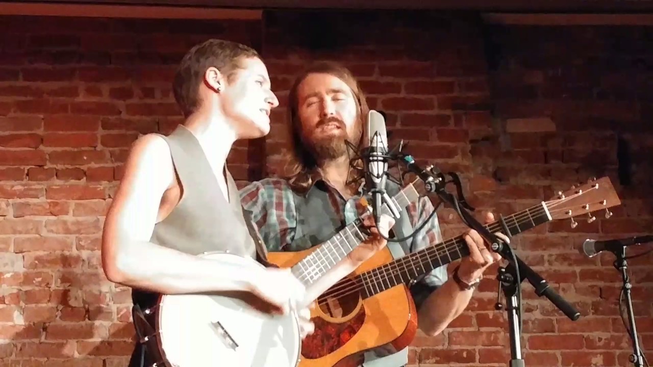 Red Tail Ring - Yarrow - YouTube