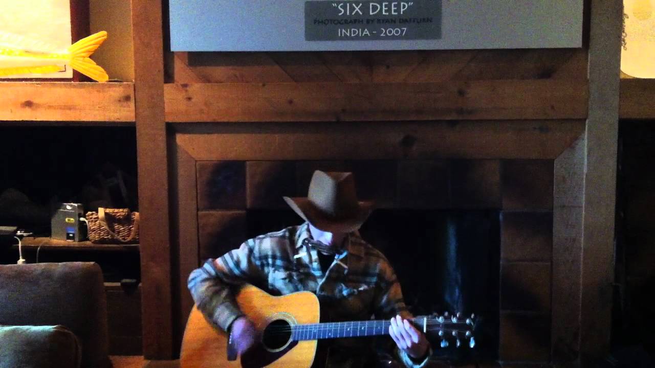 BOOGER PRESLEY performs 'Highway 17' - YouTube