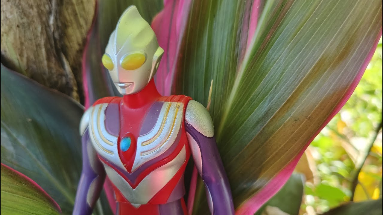 MENCARI MAINAN ULTRAMAN TIGA,ULTRAMAN TARTARUS,ULTRAMAN GINGA,ULTRAMAN ...
