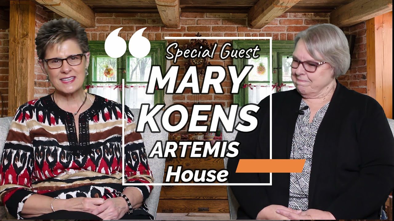 Focusing On Dakota Life/Mary Koens - YouTube