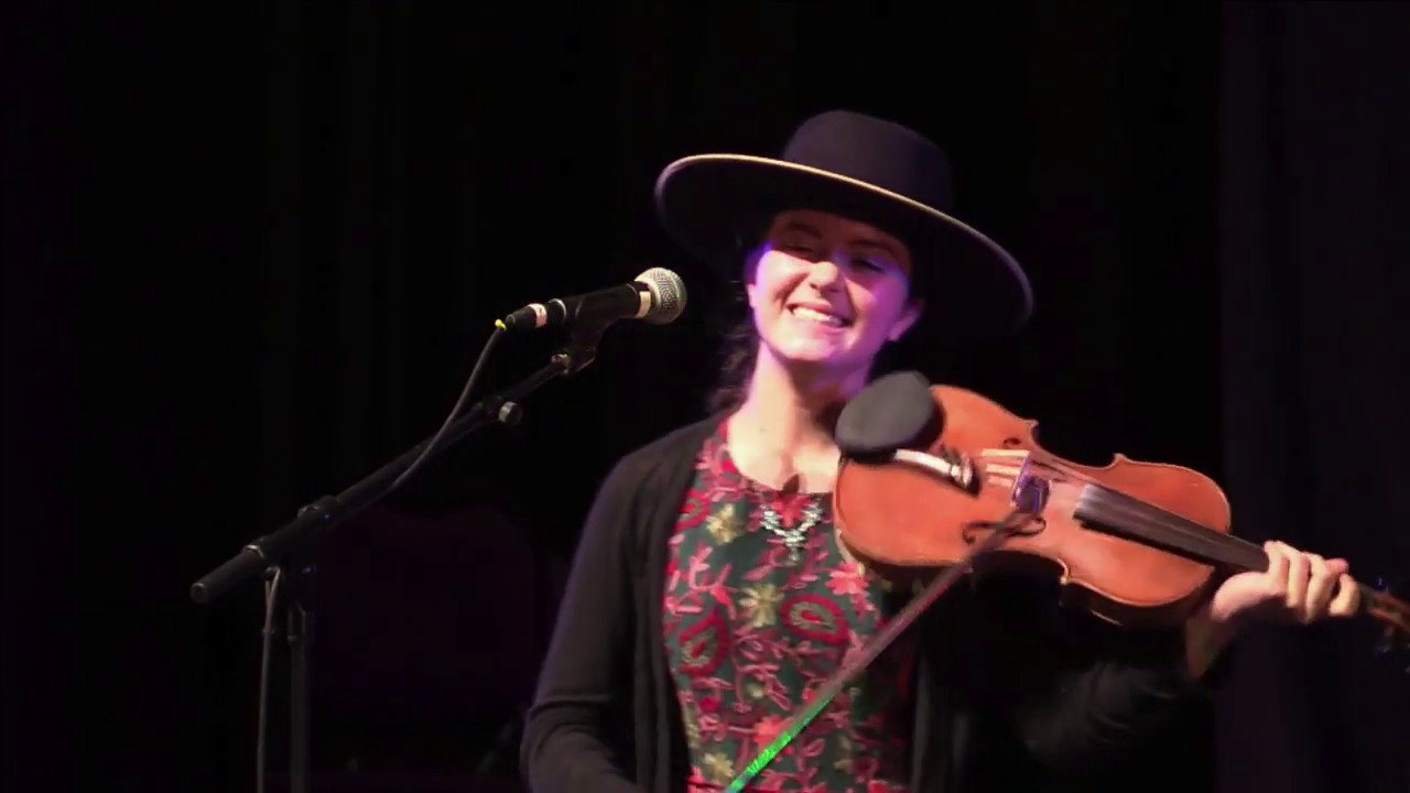 National Cowboy Poetry Gathering: Brigid Reedy and "mmm..Montana" - YouTube