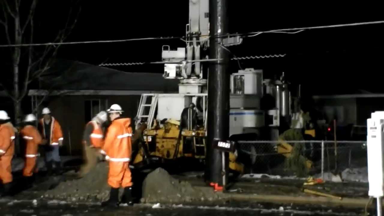 Exploding and Burning Power Pole - Utah - YouTube