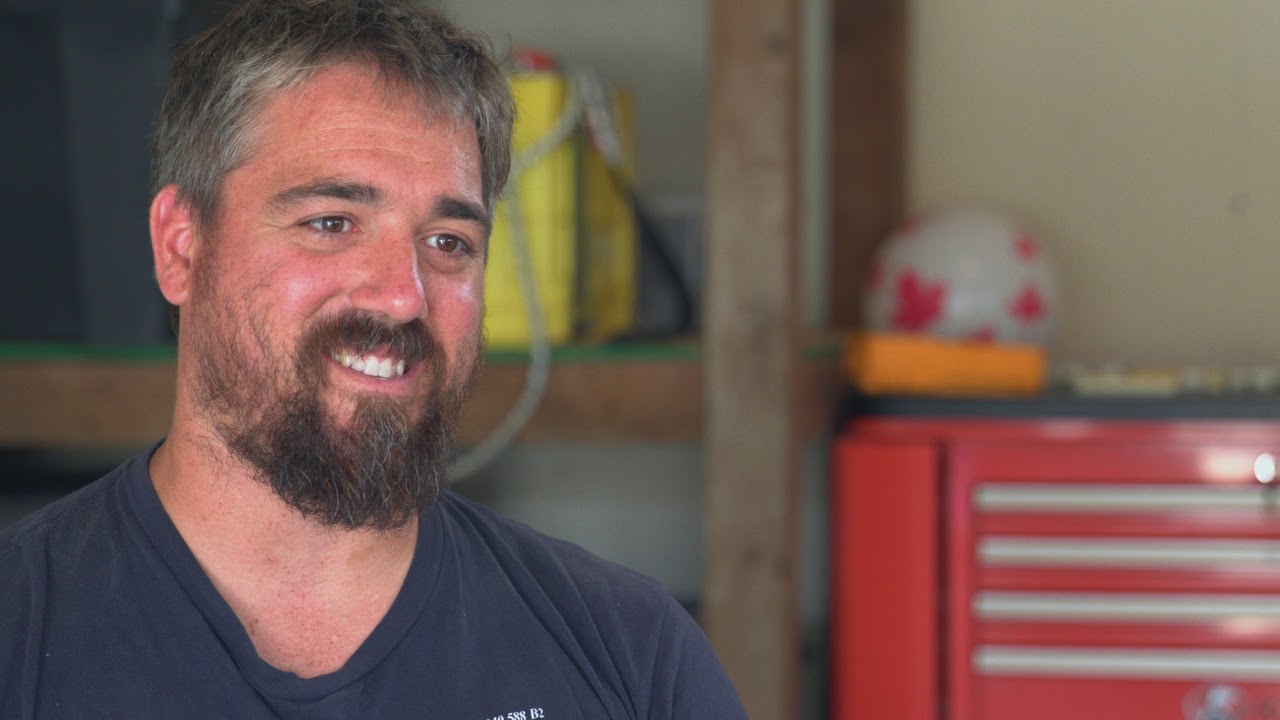 Keeping the World Up and Running - Chris' Story Using Fluke Tools - YouTube