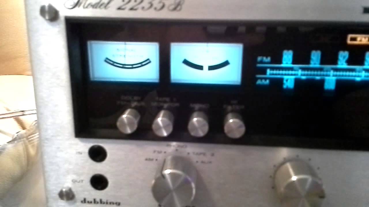 Marantz 2235B stereo receiver - YouTube