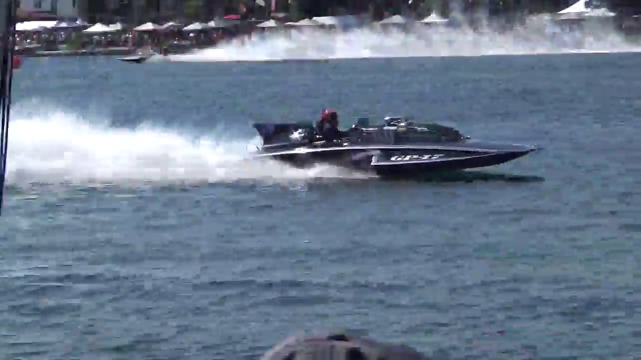 VINTAGE GRAND PRIX HYDROPLANE 2018 VALLEYFIELD REGATTA - YouTube