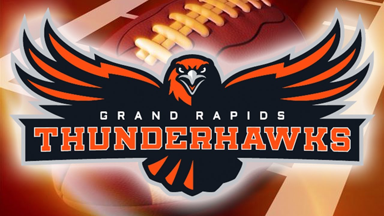 Grand Rapids Football Rolls Ahead in Win Over Cloquet - YouTube