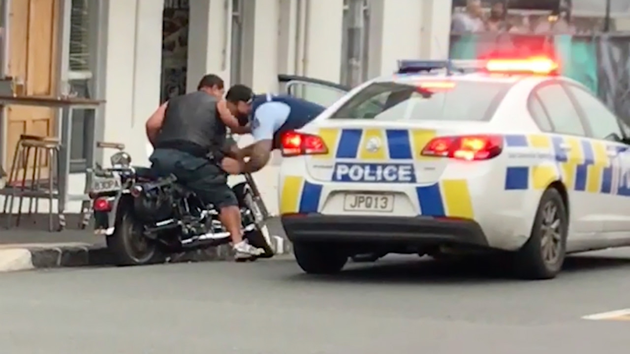 Police Officer's Amazing Rugby Tackle On Biker - YouTube