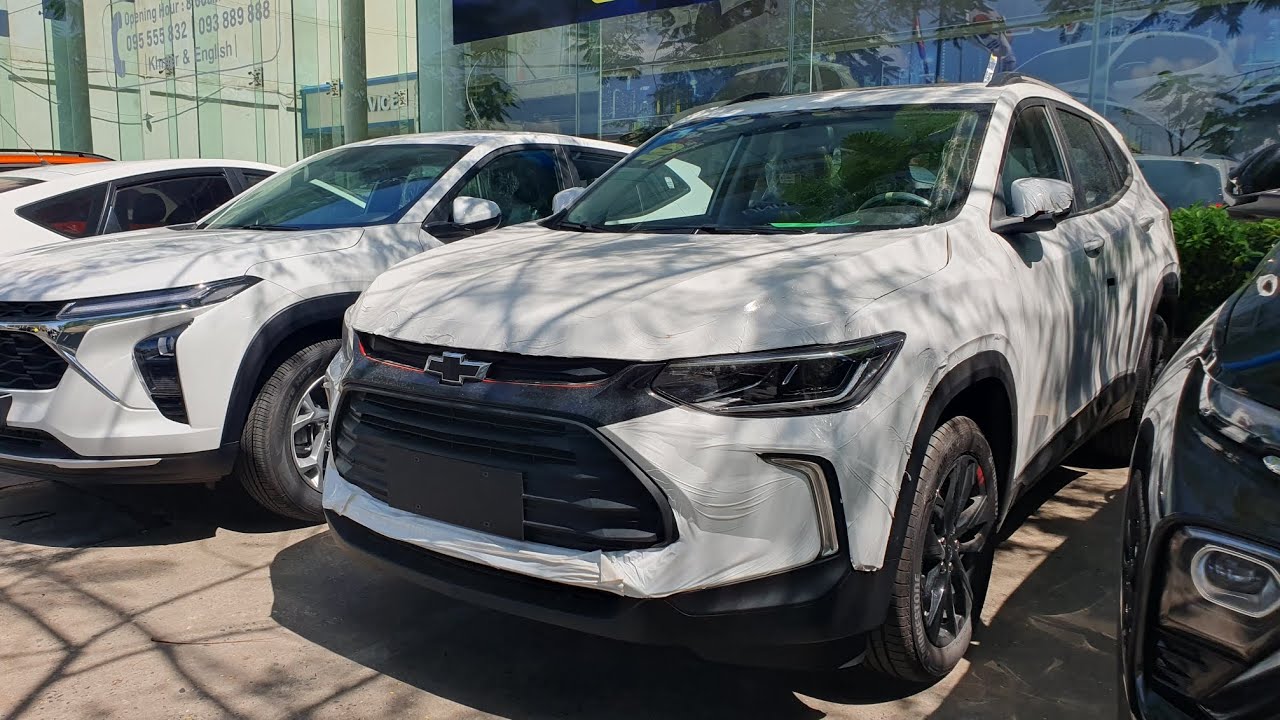 Tracker Redline Edition/ Exterior - Interior Review - YouTube