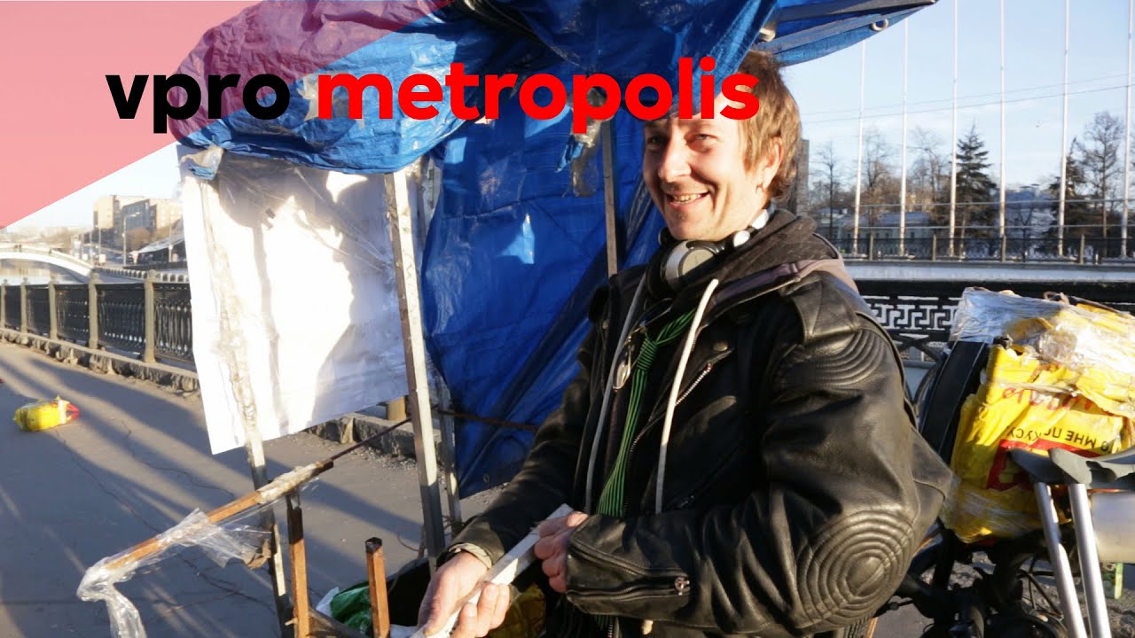 Street DJ with one leg in Russia - vpro Metropolis - YouTube