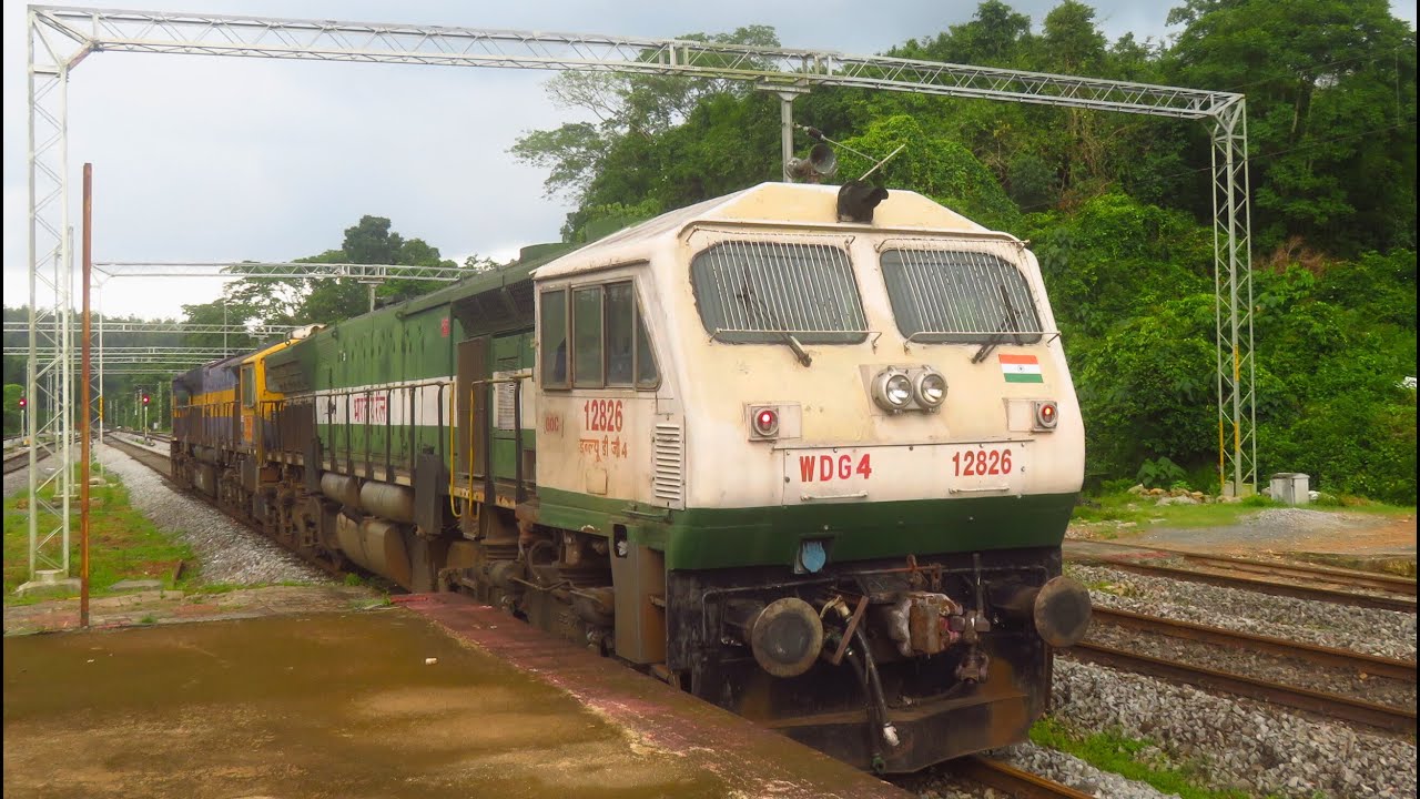 Indian Diesel EMD Locomotive IDLE Sounds || - YouTube