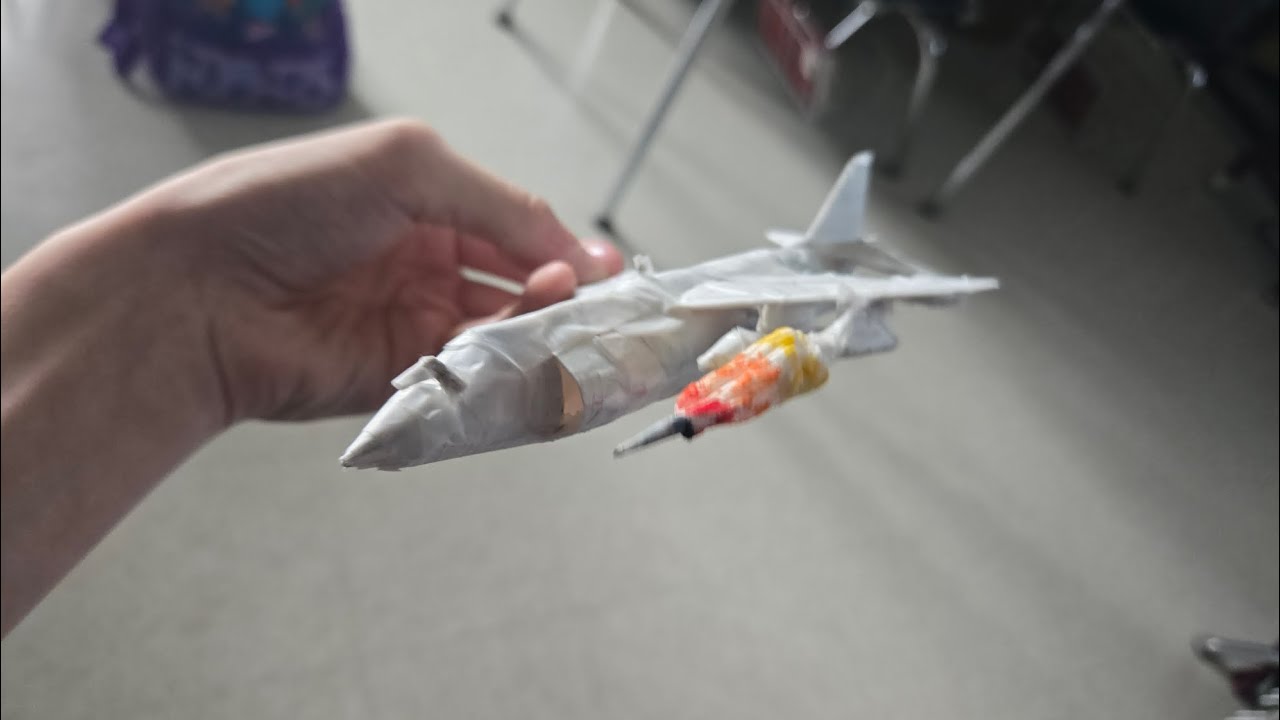 Papercraft McDonnell Douglas AV-8A Harrier Tutorial - YouTube