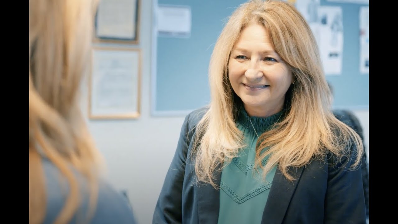 Expect More: Dr. Leslie Sharp - YouTube