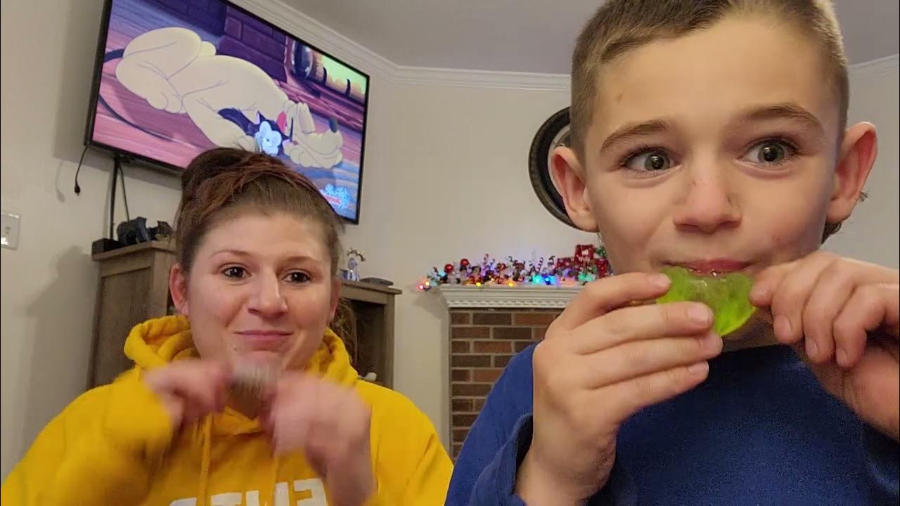 tic toc challenge with my mom - YouTube