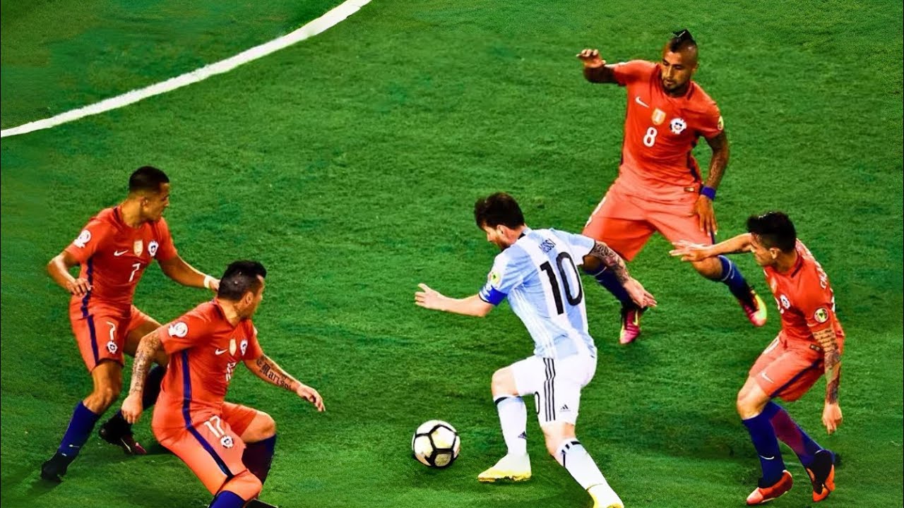 Messi vs Defenders - Alvaano Commentary - YouTube