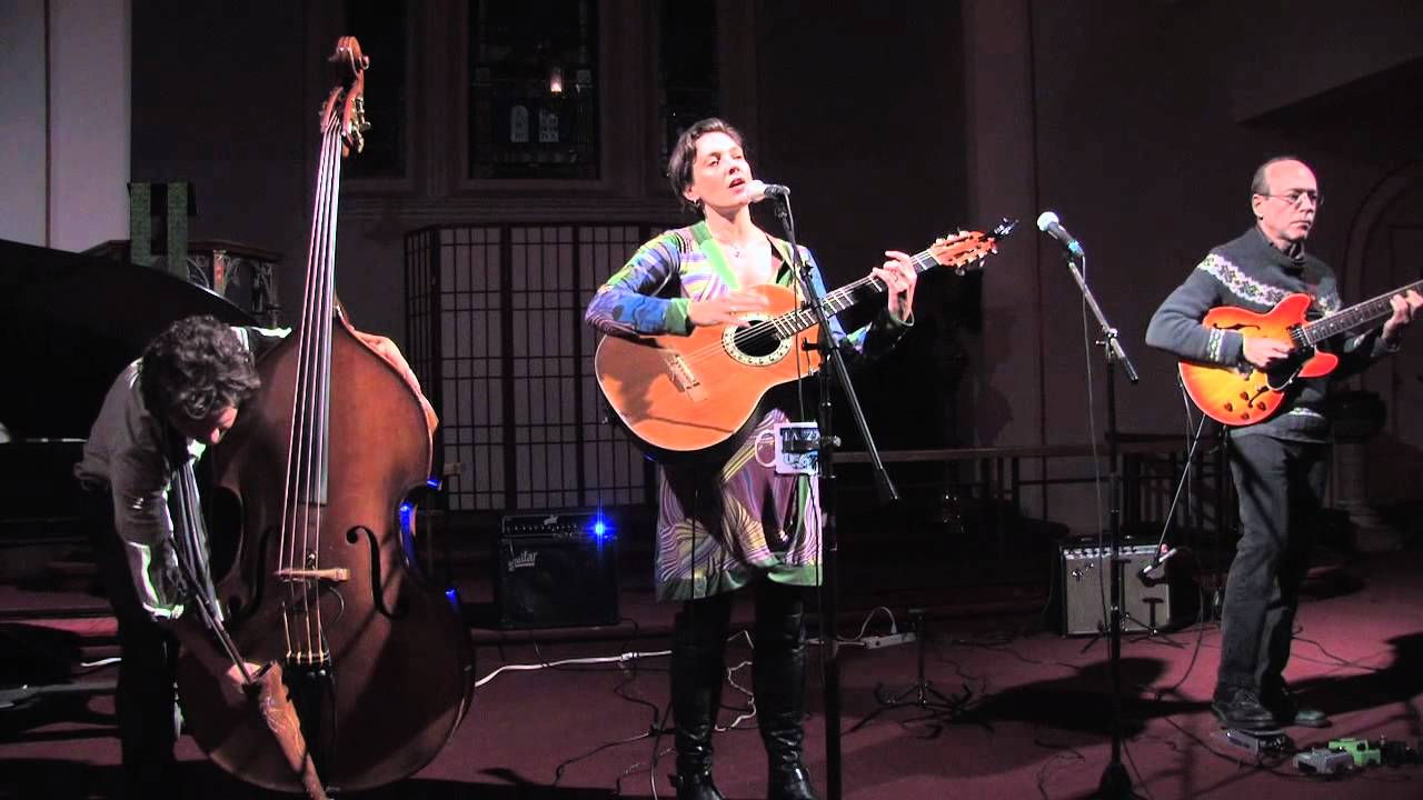 Jen Chapin Occupy Songwriter's Beat w/ Political Songs of Change! - YouTube