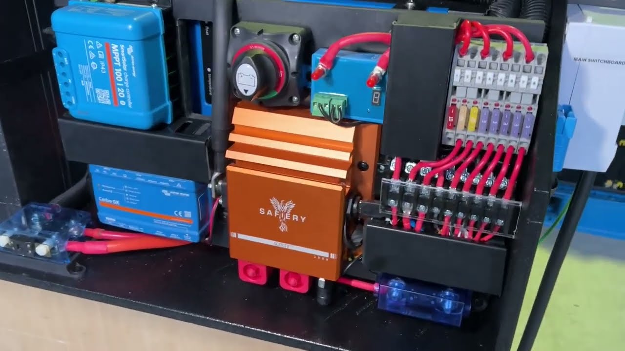 Lifestyle Case with Scotty 1500 125A DC to DC for this 48V 3000W Engel ...