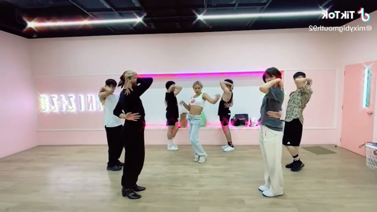 BADMIXY - Next Love | Mirrored Dance Challenge - YouTube