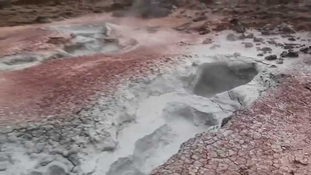 Gunnuhver mud spring - YouTube