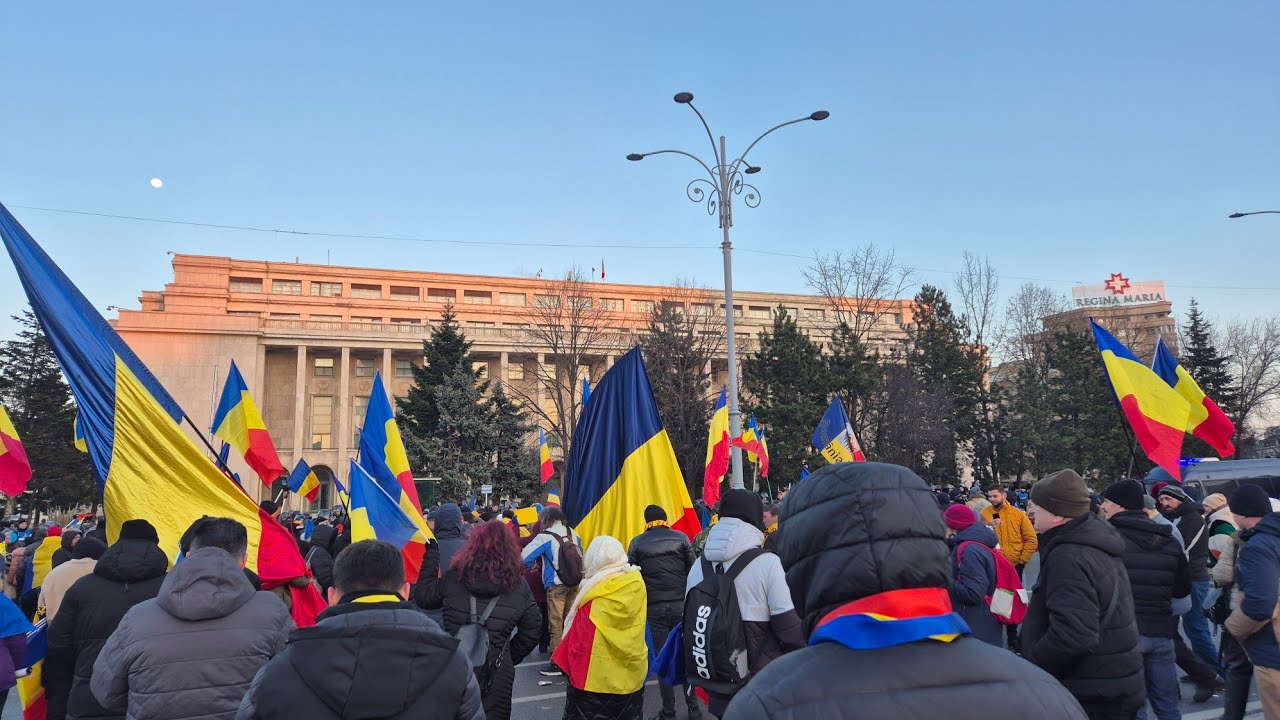Protest Piața Victoriei live! JOS GUVERNUL ILEGITIM | Turul II înapoi ...