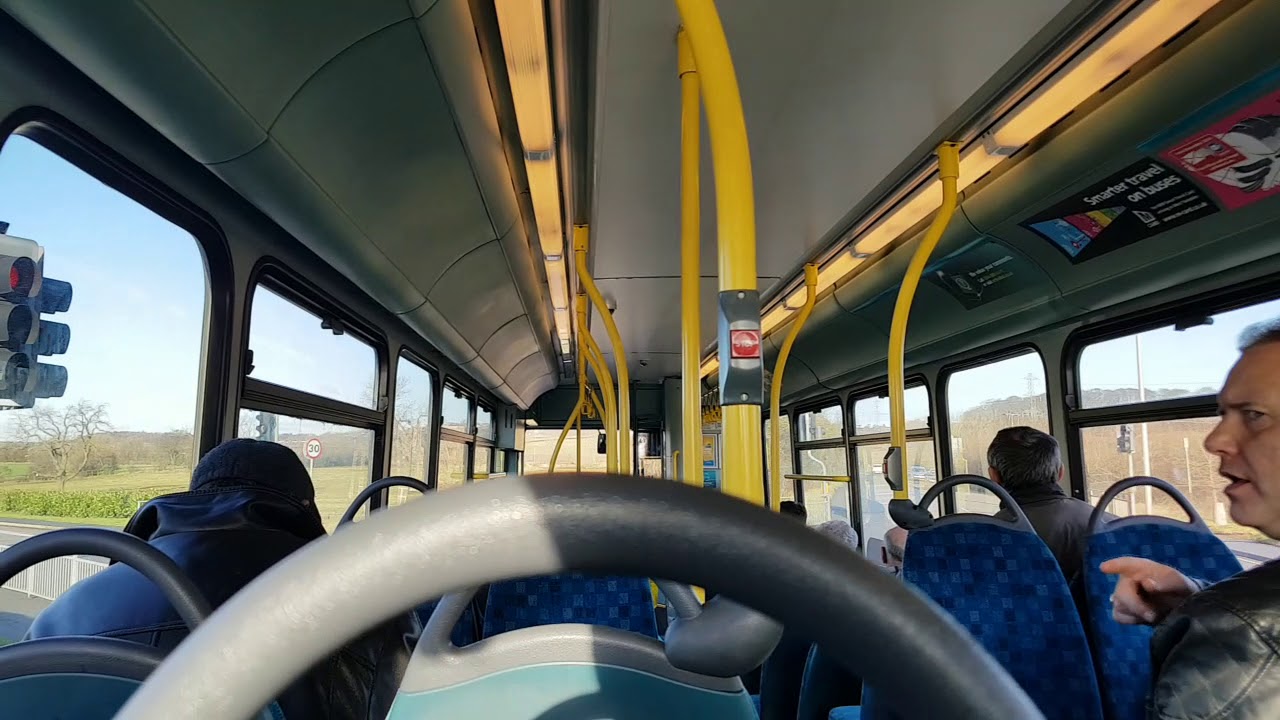 🍌Arriva Yorkshire 1411 Daf commander - YouTube