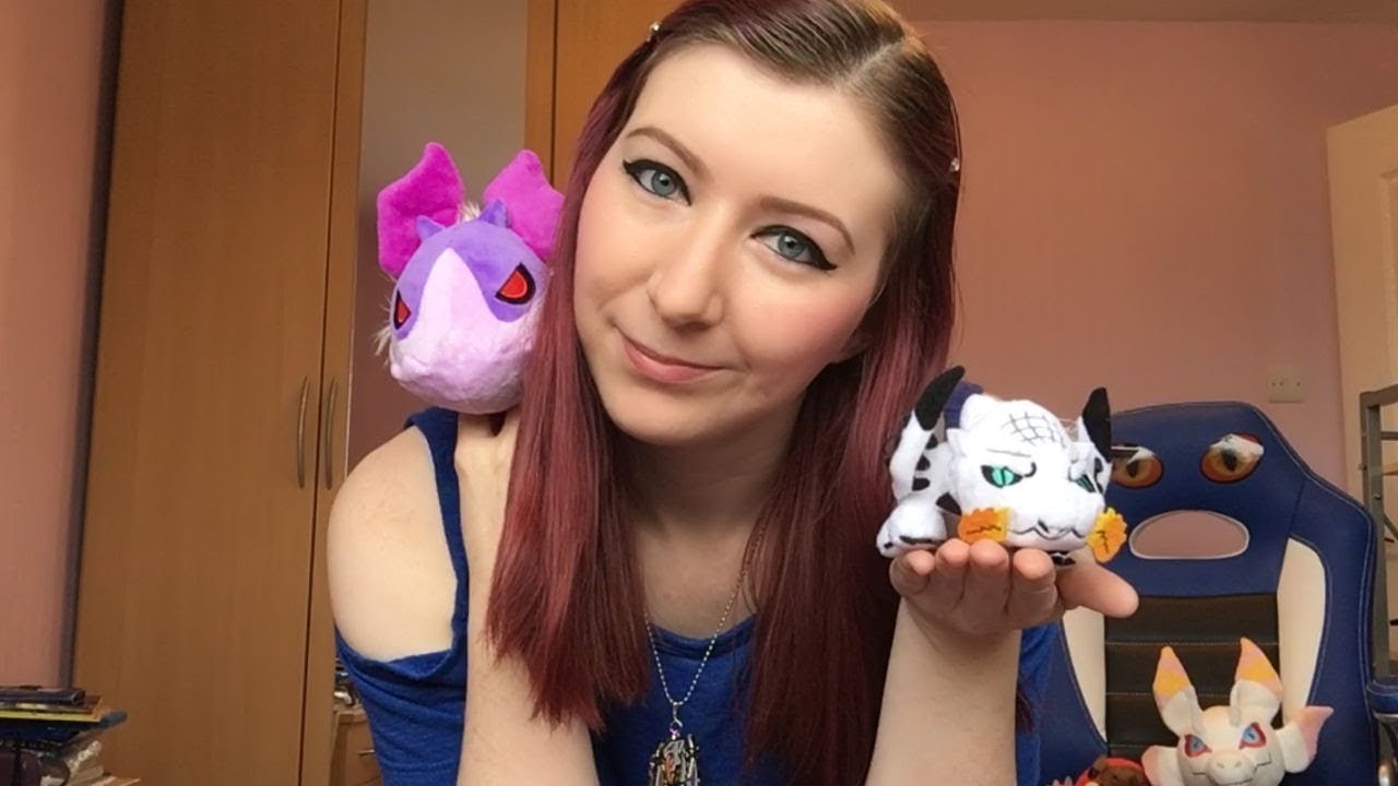 Monster Hunter Barioth + Yian Garuga plush UNBOXING! SO CUTE! - YouTube