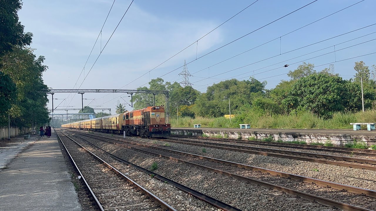 ERS WDM-3D With Ernakulam Velankanni Express Skipping perinad - YouTube