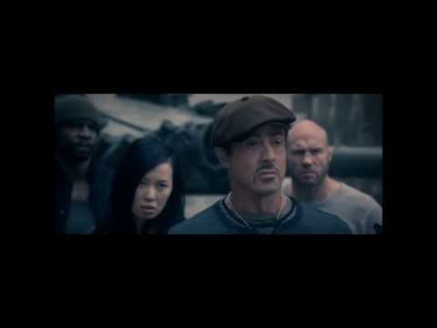 Expendables 2 cz - Chuck Norris :D