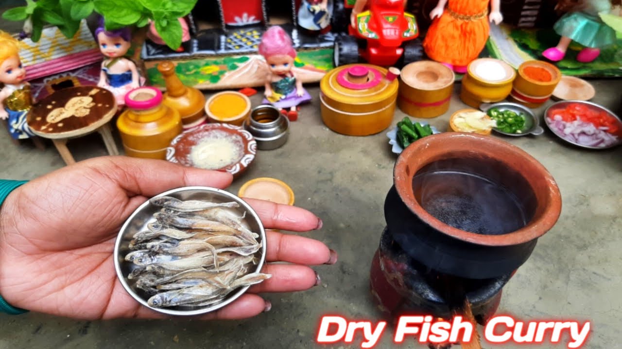 Dry Fish Recipe In Mini Kitchen || Village Recipes || Dry Fish Curry ...