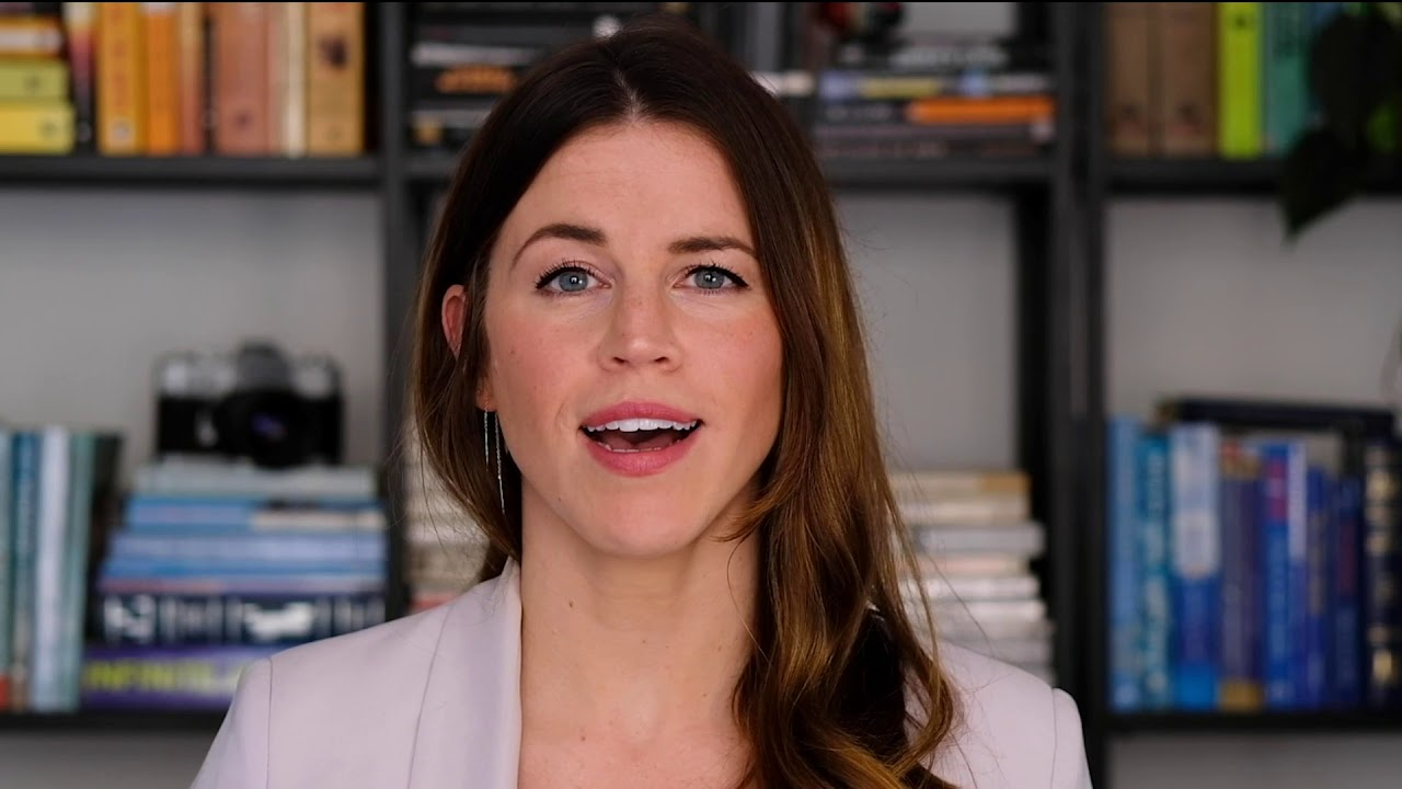 Katie Koeblitz C'09 Gives 2020 Comm Major Graduation Speech - YouTube