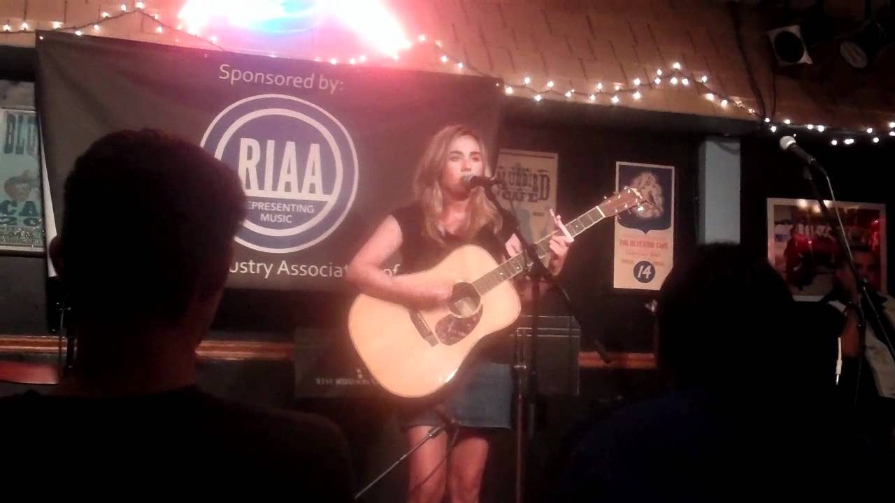 Myla Smith, Live at the Bluebird Cafe - YouTube