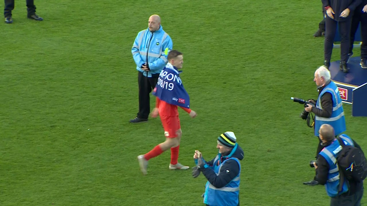 iFollow footage of the champions presentation! - YouTube