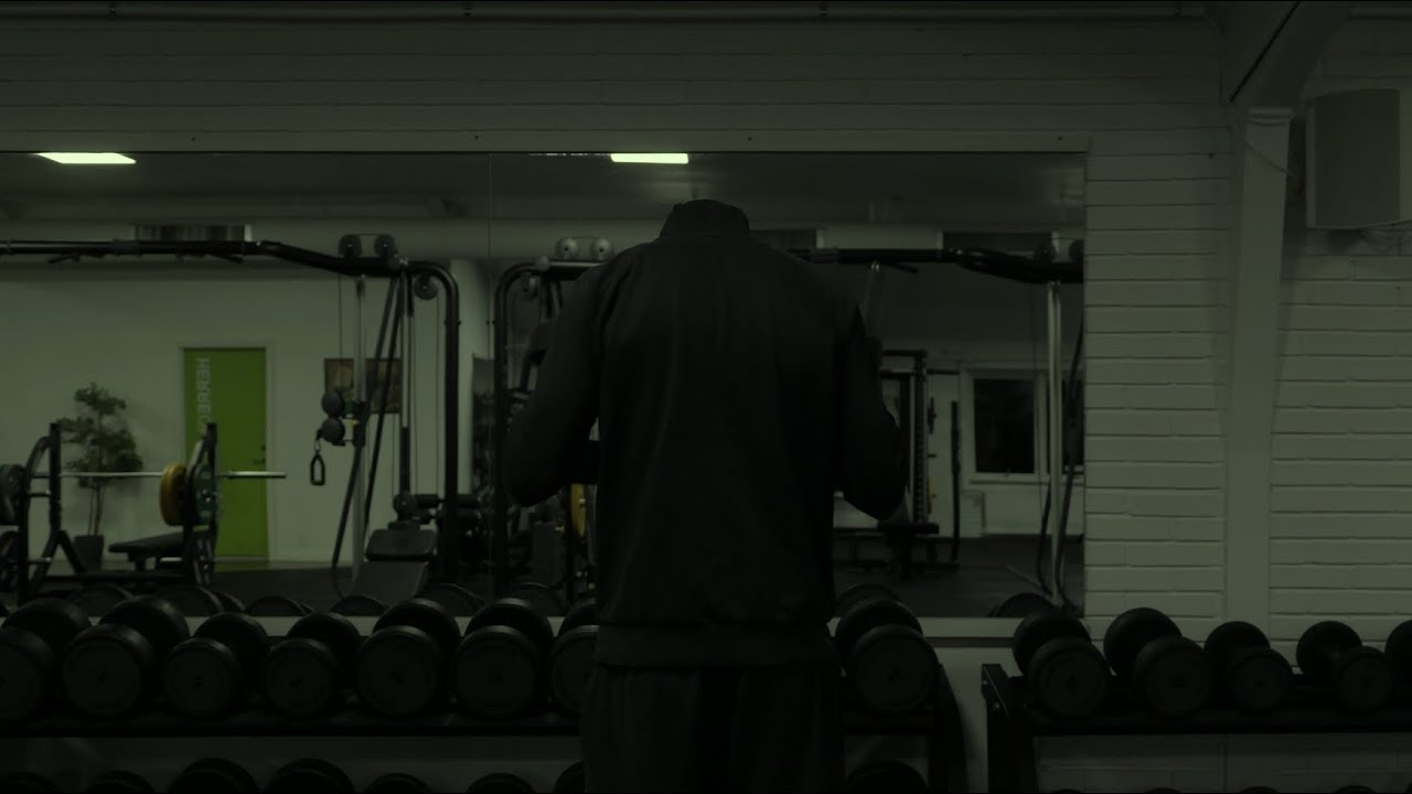 1:00 am pull workout - YouTube