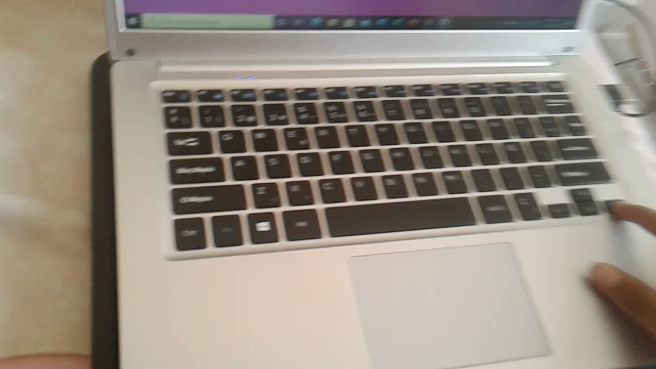 que teclas puedes usar su juegan roblox en compu o en pc - YouTube