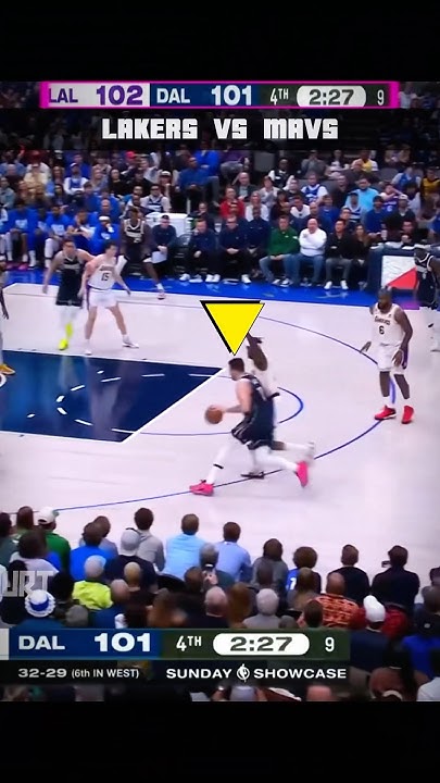 PART 1 - LeBron Left Holiday Wide Open 😑 Wild Ending Lakers vs Mavs #nba #shorts - YouTube