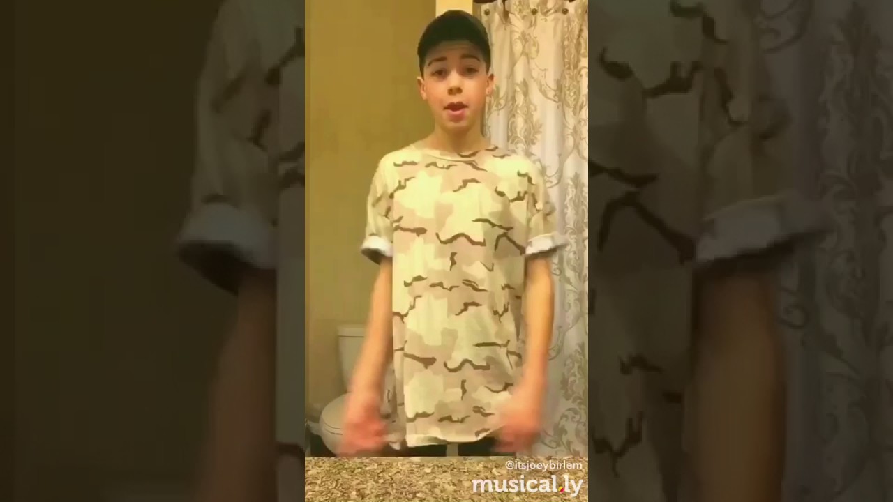 Joey Birlem Showing his underwear. - YouTube