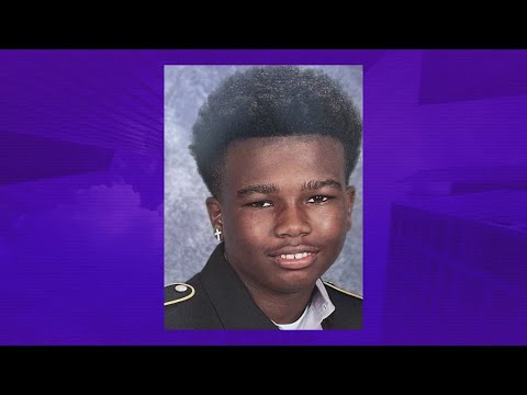 Community members attend vigil for Lake Highlands High School student ...